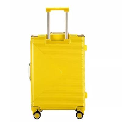 China 20 Inch PC Hard Shell Travel Suitcase with Weight Scale Custom Handle Trolley Luggage for sale