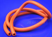 China Heat Shielding Silicone Foam Tube Noise Reducing Superior Electrical Performance for sale