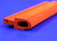 China P Shaped Fda Standard Shower Screen Seal Food Grade Compression Resistance for sale