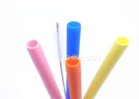 China Outdoor Picnics Food Grade Silicone Straws Milkshakes Yogurt With Brush Cleaner for sale