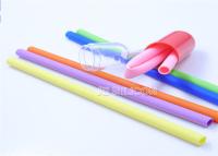 China Business Trips Using Food Grade Silicone Straws FDA Colorful  No Metal Aftertaste for sale