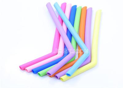 China Bent Straight Candy Color Food Grade Silicone Straws Bacteria Resistant for sale