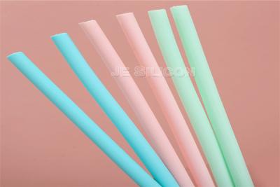 China Tumbler Reusable Silicone Drinking Straws , Custom Bubble Tea Straws Non Stick for sale