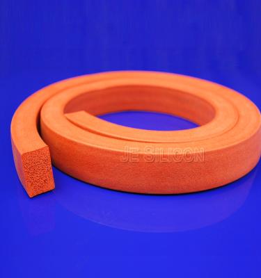 China Thermotolerant 30-80A Square Foamed Silicone Sponge Strips for sale