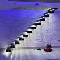 China Modern Design Customized Floating Wooden Staircase with Safety Glass Railing for sale