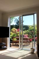 China Commercial Aluminum Sliding Door with Laminated Glass and Fluorocarbon Spraying for Anodized Finishes for sale