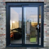 China Customized Lightweight Aluminum Sliding Door with Low-E Glass and 10 Years Warranty for sale