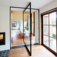 China Energy Saving Aluminum Pivot Door with High Thermal Insulation and 10 Years Warranty for sale