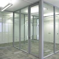 China Customized Size Powder Coated Aluminum Frame Glass Partition Wall with Fluorocarbon Spraying for sale