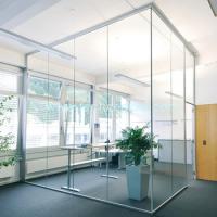 China Dustproof and Easy Cleaning Glass Partition Wall with 10-Year Warranty for Office Spaces for sale
