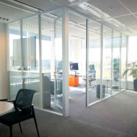 China Dustproof and Easy Cleaning Glass Partition Wall with 10-Year Warranty for Office Spaces for sale