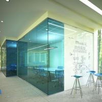 China Slim Frame Glass Partition Wall with 10 Years Warranty and Working Temp -20 to +60 for sale