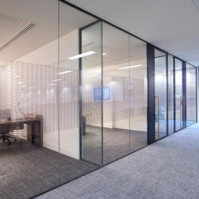 China Customized Dimension Office Glass Partition Wall with 10 Years Warranty for Natural Light Enhancement for sale