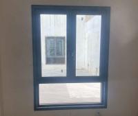 China Customized Aluminium Tilt And Turn Window with Thermal Break System and Wood Color Finish 10 Years Warranty for sale