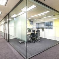 China Customized Office Partition Wall with Powder Coating and Fluorocarbon Spraying Aluminum Frame and 10 Years Warranty for sale