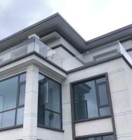 China Customized Size Surface Mounted Aluminum U Channel Glass Railing for Indoor and Outdoor Use for sale