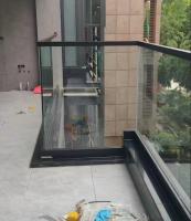 China Customized Height and Length Aluminum U Channel Glass Railing with More than 5 Years Warranty for sale