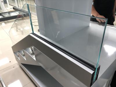 China Customizable 36'' or 42'' Height U Channel Glass Railing with 5 Years Warranty Frameless Glass Balustrade for sale