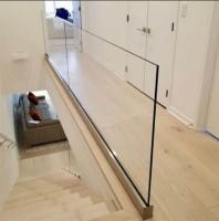 China Corrosion Resistant and Durable Modern Design Frameless Glass Balustrade Aluminum U Channel Glass Railing for sale