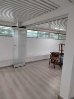 China High-grade Aluminum Bi Folding Door with Customized Frame Width and Sound Insulation for sale