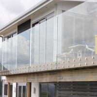 China Stainless Steel Standoff Glass Railing System for Balcony Deck Stair for sale