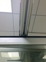 China 50 Years Life Span Aluminum Folding Door with Anodized Finishes and Fluorocarbon Spraying for sale