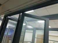China Robust Stackable Aluminum Folding Door with 50 Years Life Span and Fluorocarbon Spraying for sale