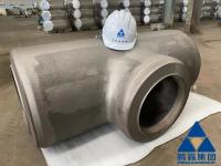 China Alloy Steel A234 WP22 Equal Tee Pipe Fitting BW 20 Inch Sch 120 for sale