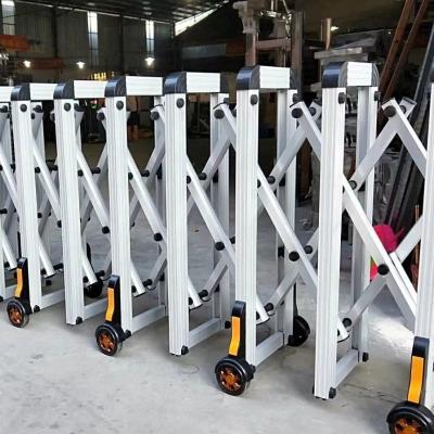 China Customized Aluminum Retractable Road Traffic Barrier Manual Foldable Expandable Fence Barrier for Courtyard Apartment Road Block for sale