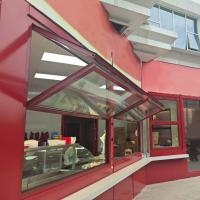 China Modern Colorful Aluminum Alloy Vertical Opening Window Windproof Bifold Folding Customizable Thermal Outdoor Hotel Villa for sale