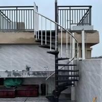 China Wrought Aluminum Modern Customized Black Outdoor Balcony Balustrade Terrace Railing for sale