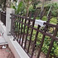 China Wrought Aluminum Modern Customized Black Outdoor Balcony Balustrade Terrace Railing for sale
