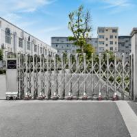 China High Quality Telescopic Safety Gate Retractable Driveway Barrier Electric Philippines Folding Gate for sale