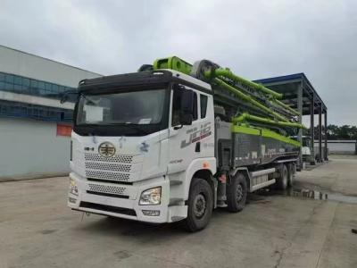 China 2018 37m Steyer Chassis Pump Truck Parts Compatible With Most Trucks White Green Color Scheme for sale
