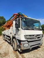 China Reproduced Zoomlion Concrete Pump Truck 2014 49m 40900KG for sale