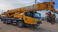China XCMG Zoomlion Truck Mounted Crane Power Diesel Concrete Pump Truck 220kw Engine  Total Length 16600mm for sale