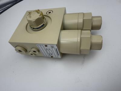 China Putzmeister pump truck parts Balance Valve 412067 Hydraulic balance valve for sale
