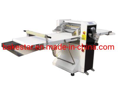 China Fully Stainless Bread Moulder Machine , Bakery Factory Automatic Dough Sheeter For Croissant Pastry for sale