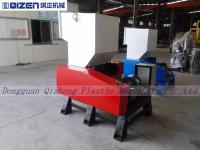 China PET Bottle Crushing Machine 720x400mm Crushing Chamber 800kg/h Capacity Claw Cutter for sale
