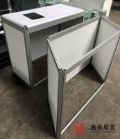 China Customizable Foldable Showcase for Wood/Metal Optimize Your Product Display for sale