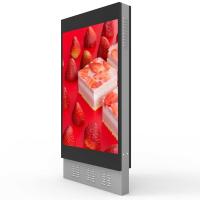 China 65 Inch Outdoor LED Digital Signage Display 1920x1080 2000cd/m2 IP65 for sale