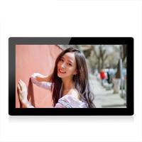 China 43 Inch Outdoor Digital Signage Display Wall Mounted 2500cd/m2 IP65 Nano Touch for sale