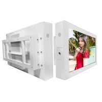 China 65 Inch Outdoor Digital Signage Nano Touch Wall Mounted Media Player 2000cd/m2 for sale