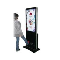 China 55 Inch WiFi LCD Digital Signage Display with Shoe Polisher Cleaner 1920x1080 for sale