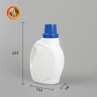 China PE Empty Plastic Washing Detergent Bottle With Screw Cap Reusable for sale