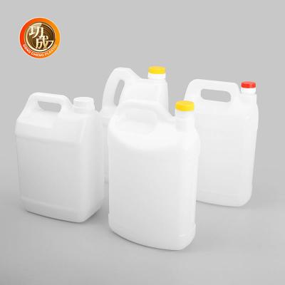 China 4300ml 5000ml 6000ml Plastic Condiment Bottles PE Empty Chemical Plastic Bottle for sale