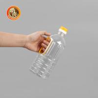 China PET Transparent Plastic Condiment Bottles For Cooking Edible Oil 1600ml 1680ml 1800ml for sale