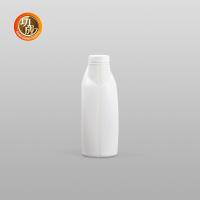 China 1500ml 2000ml HDPE Motor Oil Bottles With Lids Engine Oil Canister for sale