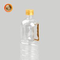 China Clear Plastic Condiment Bottles Food Grade Seasonings Packaging 1800ml Capacity for sale