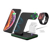 China 15W/10W Fast Charging 3 in 1 Portable Multifunctional USB Wireless Charging Station for Iphone Iwatch Airpods Game Player for sale